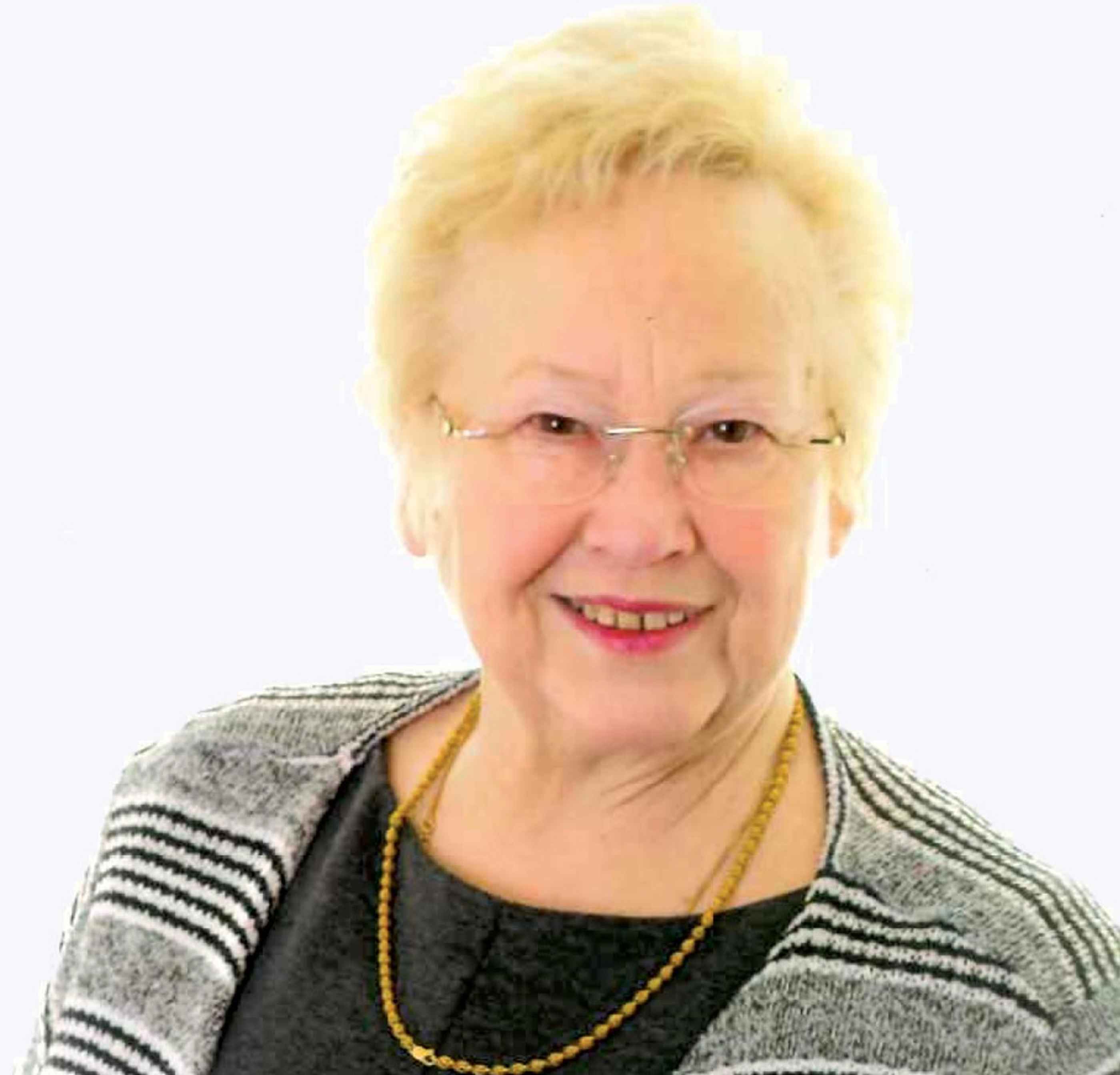 Counselling helped me tell my story - Macular Society